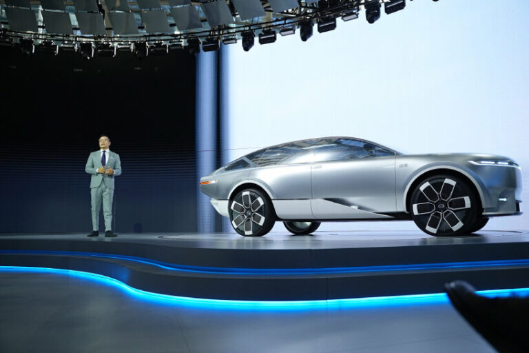 from ocean to road, GAC adds plastic, seaweed & bio-based materials to ...