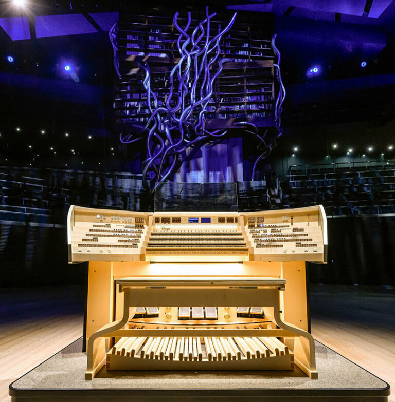 largest organ in scandinavia with 3D printed 260-meter pipes plays in ...