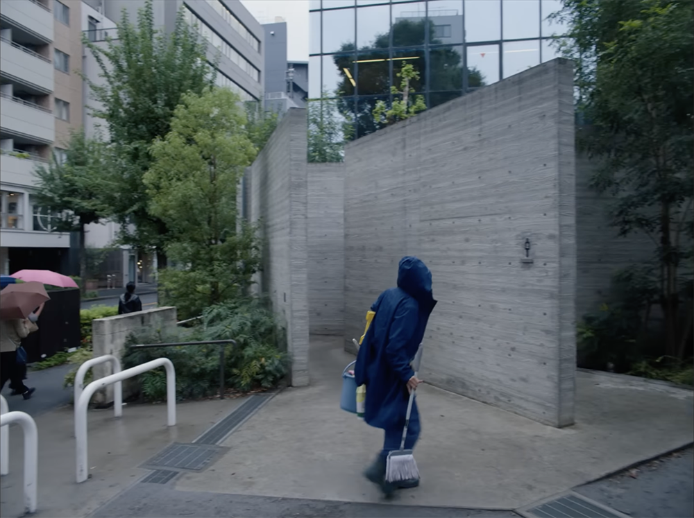 wim wenders film takes tokyo's public toilets to the silver screen