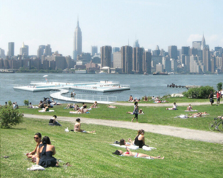 new york's floating, self-filtering +POOL soon to become a reality