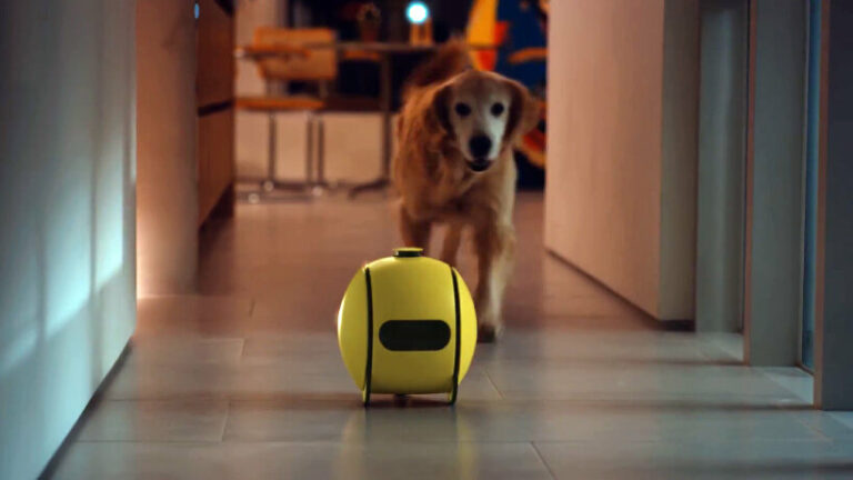 samsung reveals AI robot 'ballie' at CES 2024