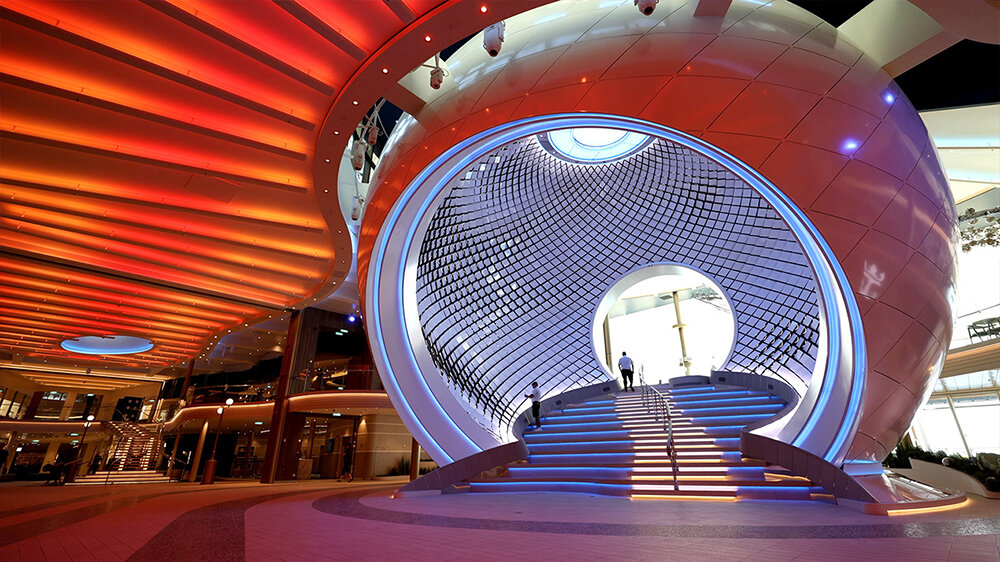 BREAKFAST hosts the pearl, world's largest kinetic sculpture, on icon ...