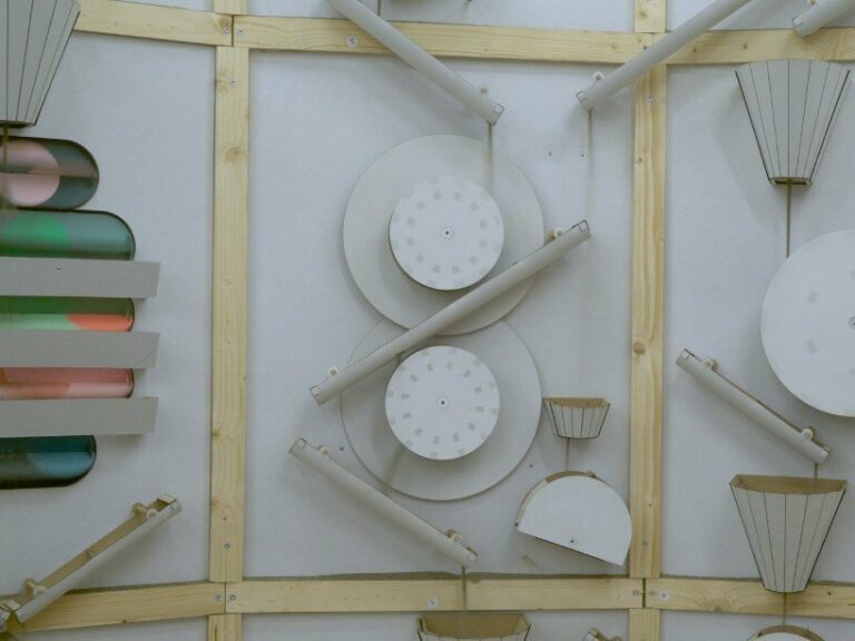 sand animates pinaffo & pluvinage's cardboard installation