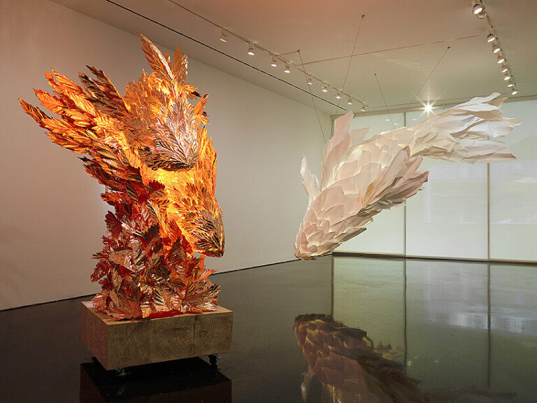 frank gehry’s fish and crocodile lamp sculptures illuminate gagosian ...