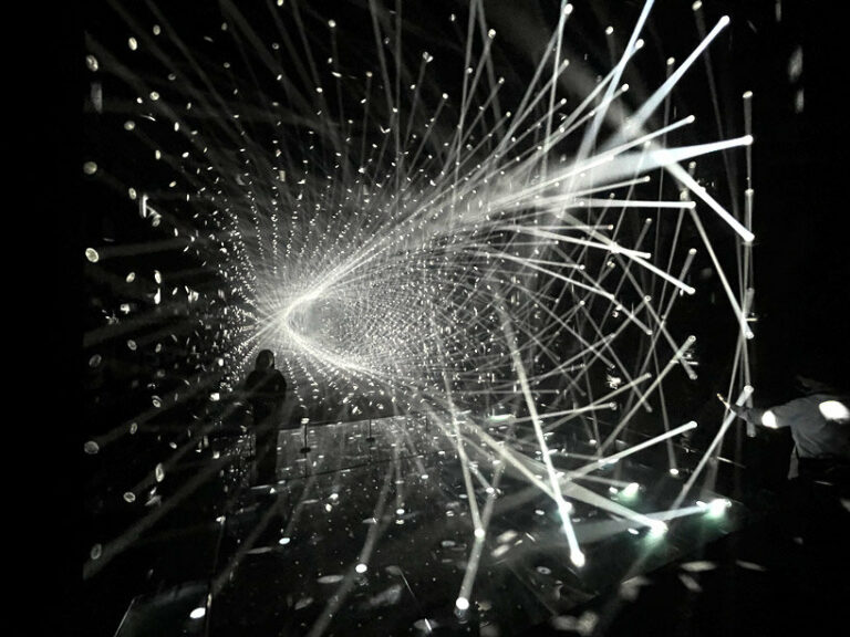 'technology is not in conflict with nature' - teamLab's new borderless ...