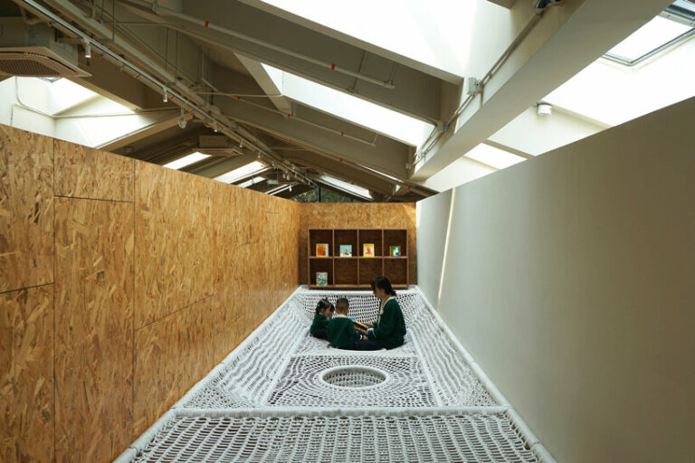 net playground + cozy nooks spark curiosity in HIBINOSEKKEI + youji no ...