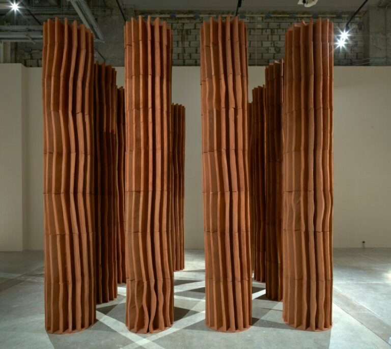 sahel alhiyari presents terracotta columns at design doha