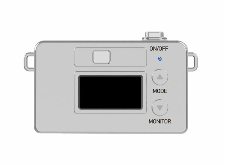 kenko tokina's functional miniature digital camera, 'pieni M'