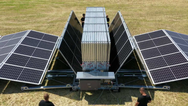mobile solar container stores photovoltaic panels that fold and unfold ...