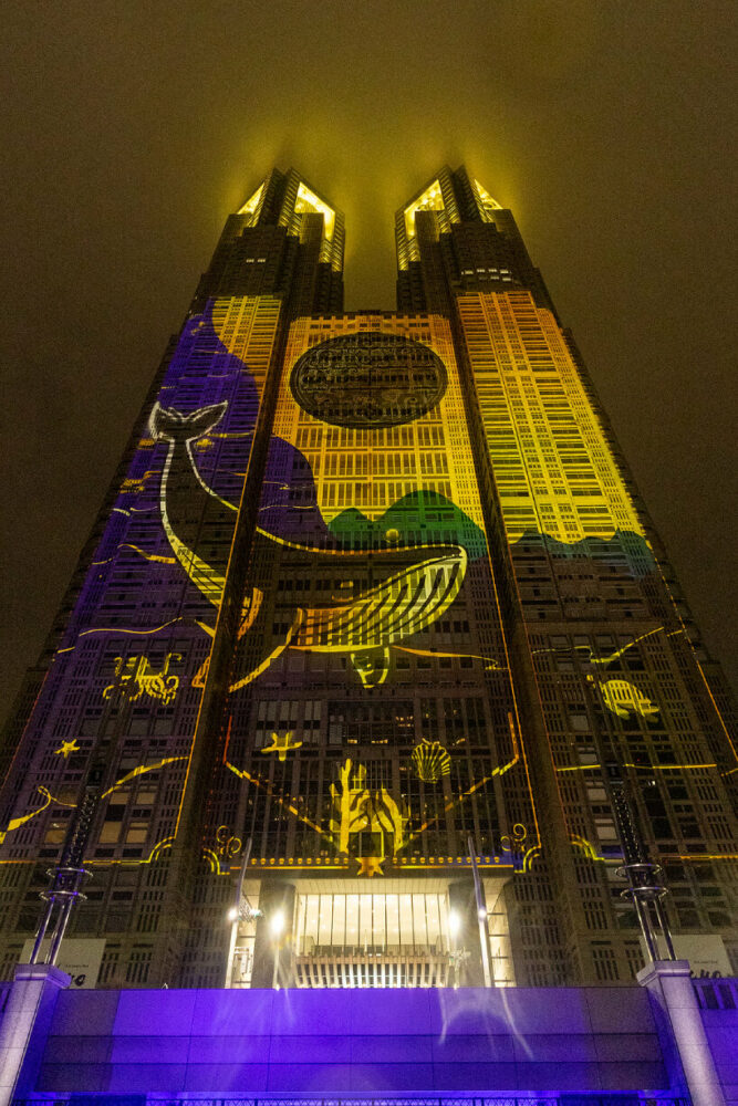 world’s largest projection mapping display by panasonic lights up tokyo ...