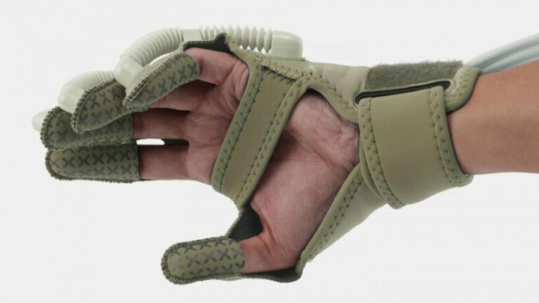 pneumatic robotic glove aids training for hand disability recovery