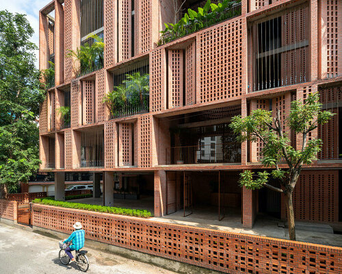 boonserm premthada's recycled brick residence in thailand features ...
