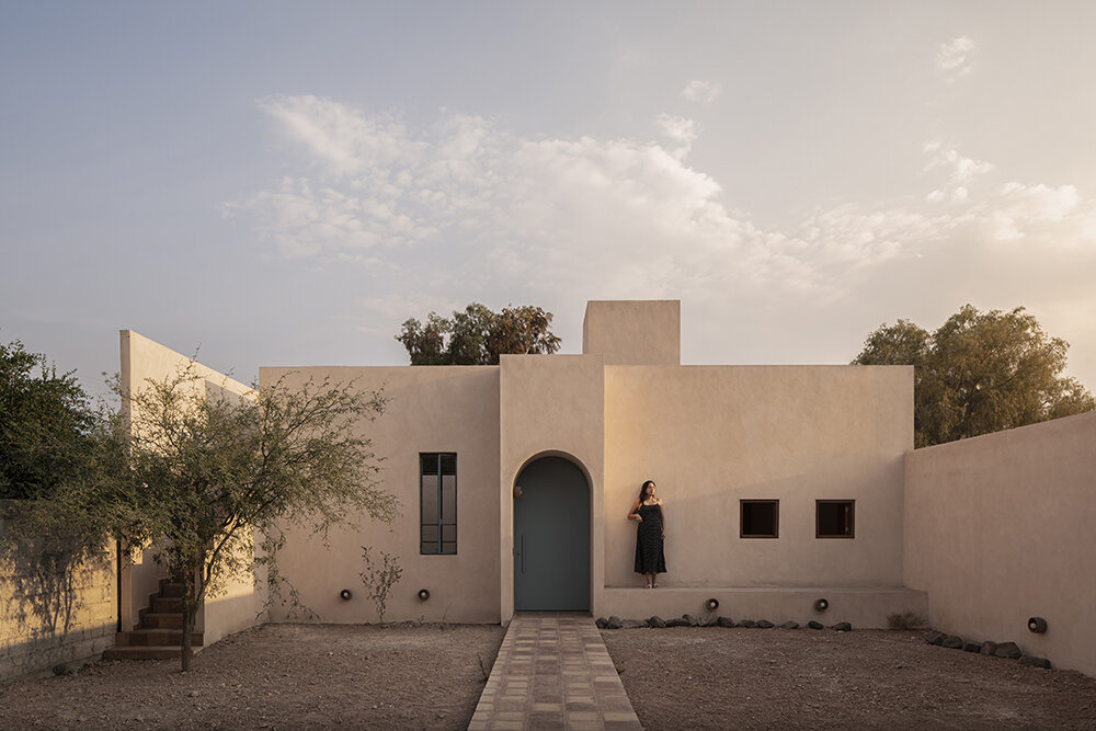 omar vergara's casa mixquiahuala is a maze of warm-toned concrete in mexico