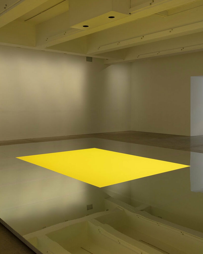 kimsooja transforms NYC gallery into landscape of shifting color