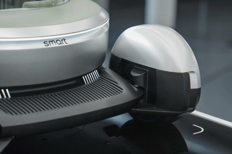 ‘smartchitecture’ is a driverless aluminum car with circular cabin and round transparent roof