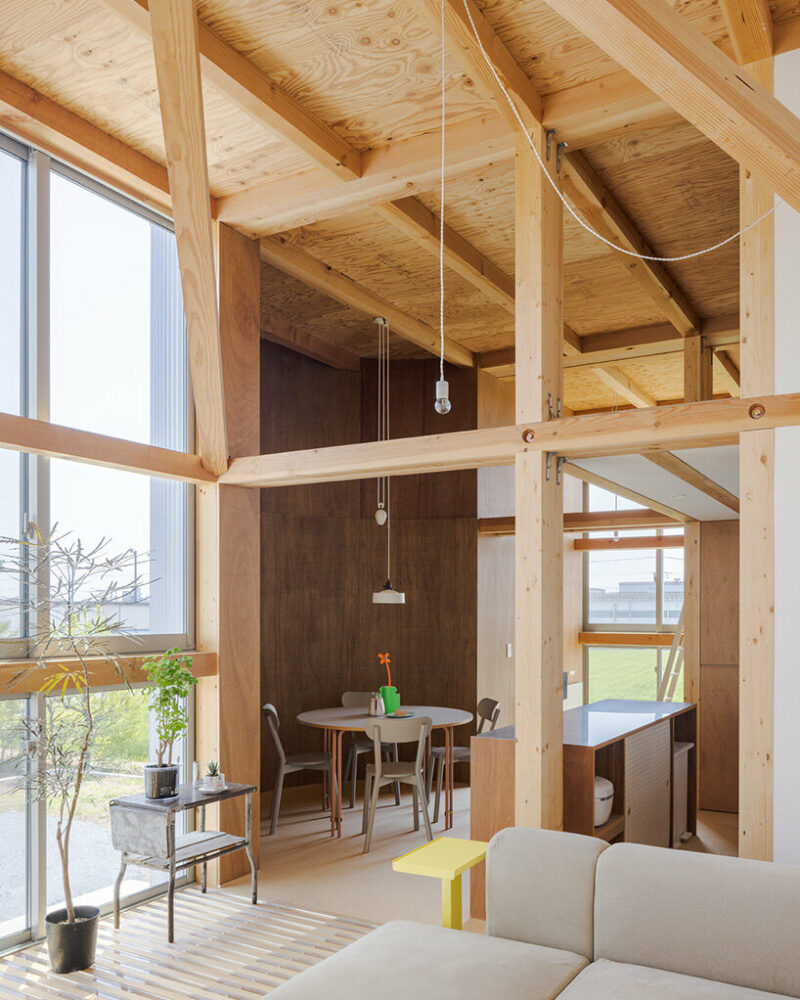 SNARK's 'house in nonakamachi' takes shape in japanese orchard