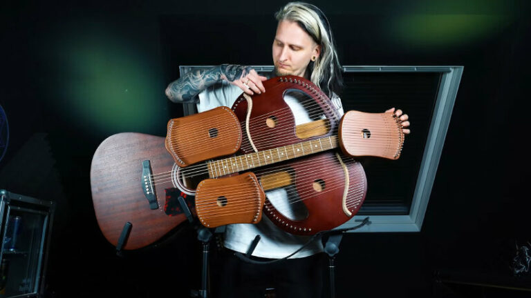 acoustic harp guitar with 109 strings can play different chords at once