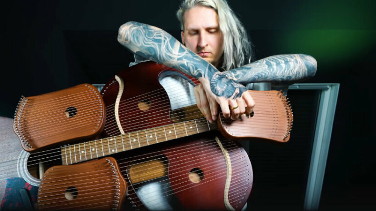 acoustic harp guitar with 109 strings can play different chords at once