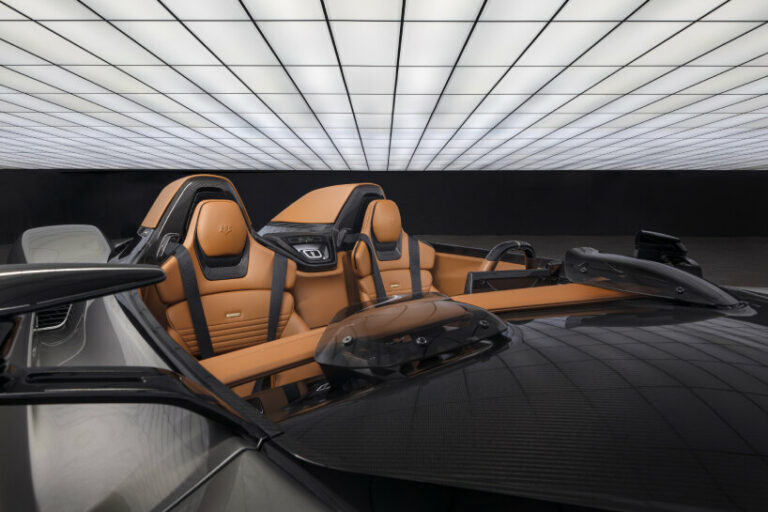 real-life ‘batman’ electric hypercar by automobili pininfarina debuts ...