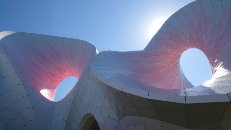 MARC FORNES / THEVERYMANY's cherry blossom pavilion in taiwan