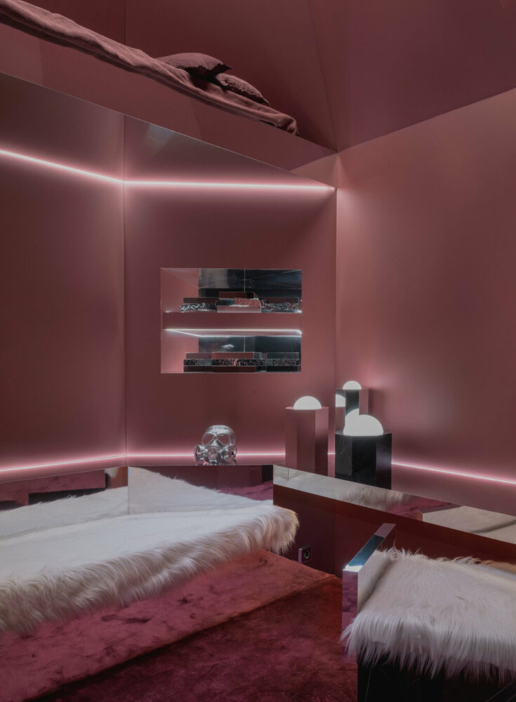 javier de paz garcía captures the warmth of WANNA's cozy bunker