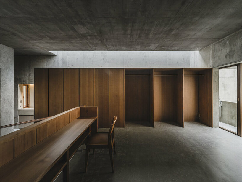 studio cochi architects' house in nishizaki is a windowless concrete block