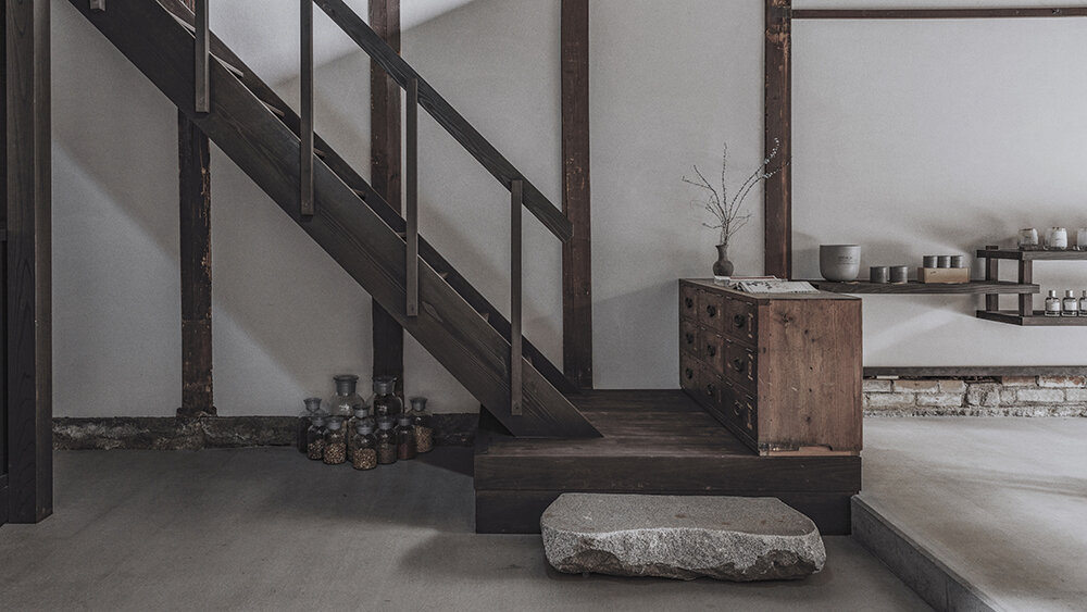le labo's kyoto store welcomes visitors inside a preserved machiya