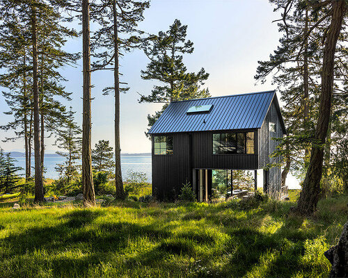 pbw architects sets modern industrial cabin in washington