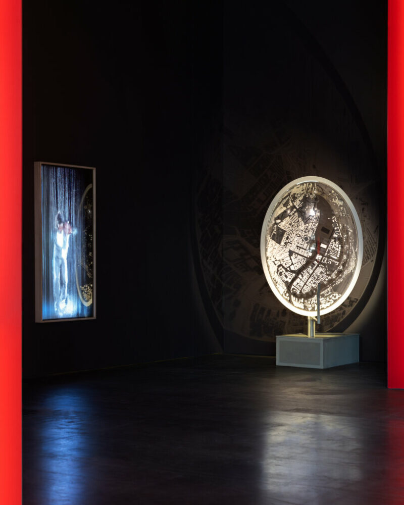 es devlin and a ‘box of rain’ - inside her light and water installation ...