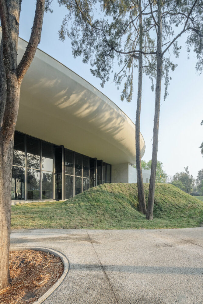 gardens, hills, and lakes weave through michan architecture & parabase ...