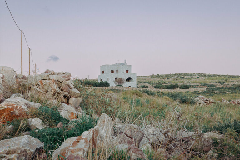 from iconic to ordinary buildings, tianzhou yang captures architecture ...