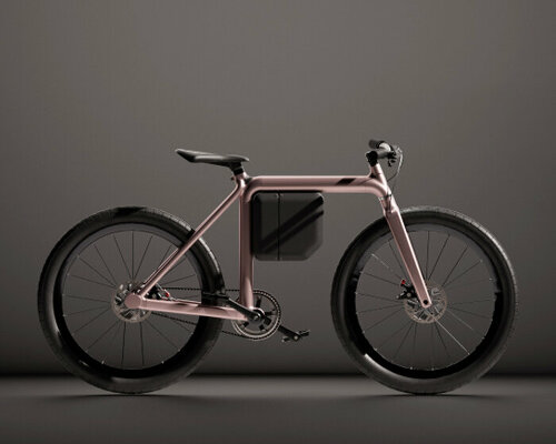 iXi golf trolley autonomously follows players, providing AI-powered ...