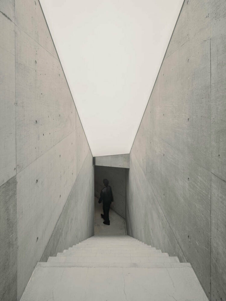 TORAFU architects' japan creation center is a collaborative 'outside in ...