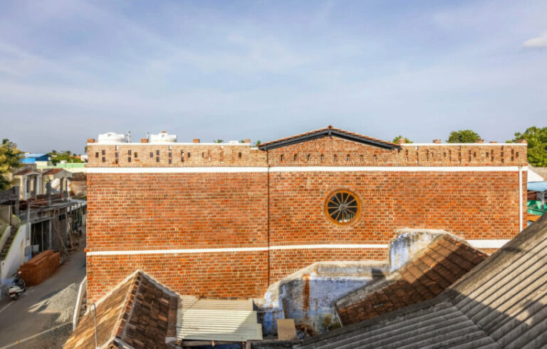 terracotta roof tops onebulb architecture's red fort brick house in ...