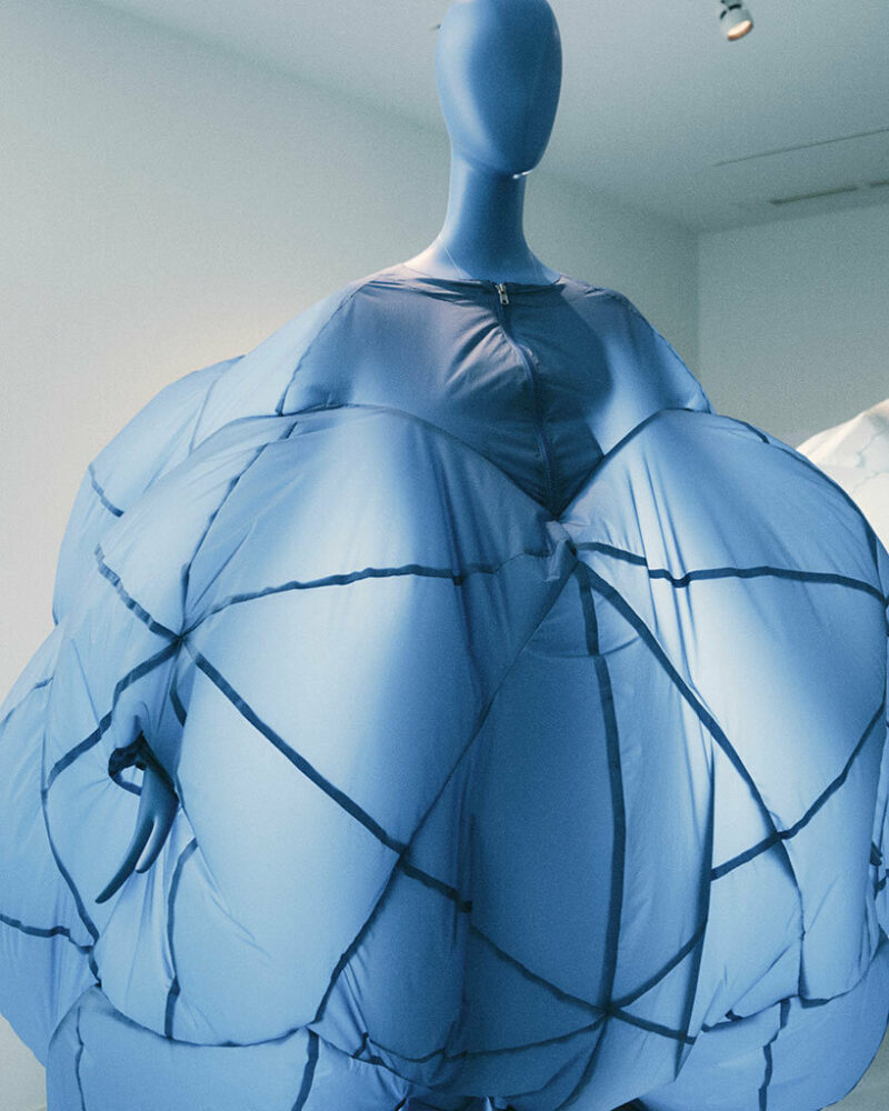 kazuyo sejima and ANREALAGE's kunihiko morinaga unveil inflated cell ...