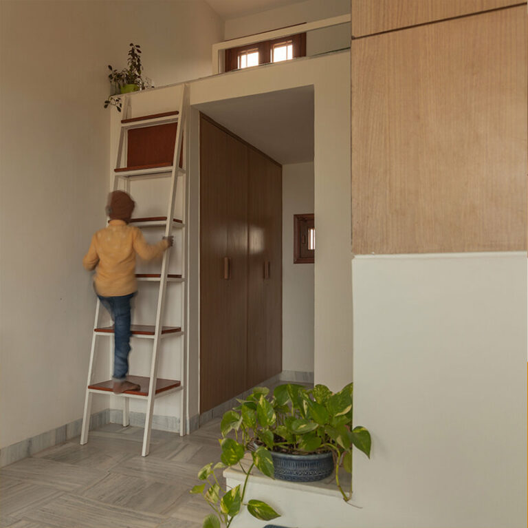 low-cost tiny house addresses india’s residential needs