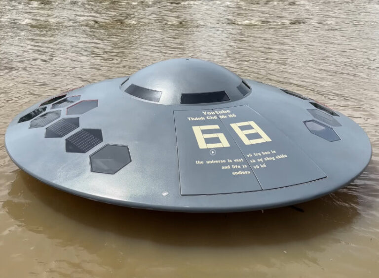functional UFO jet boat zooms through water as a motorized flying saucer for lakes or rivers
