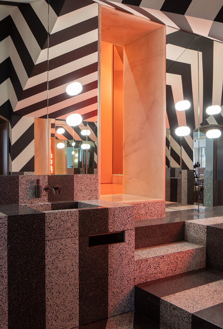 atelier sérgio rebelo converts bank building into restaurant in porto