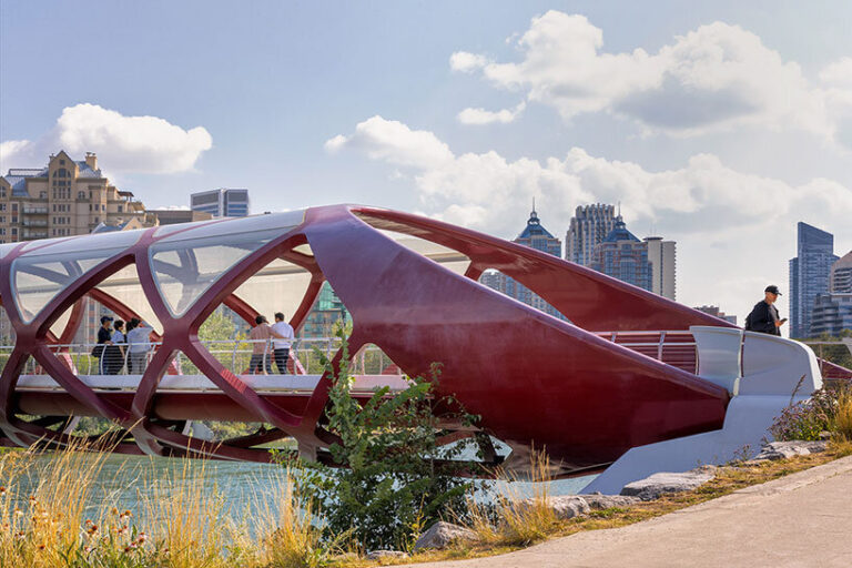 calatrava's twisting peace bridge captured in new photographs