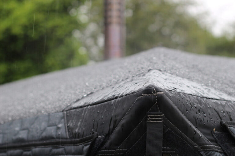 portable sauna tent offers weather protection for year-round outdoor use