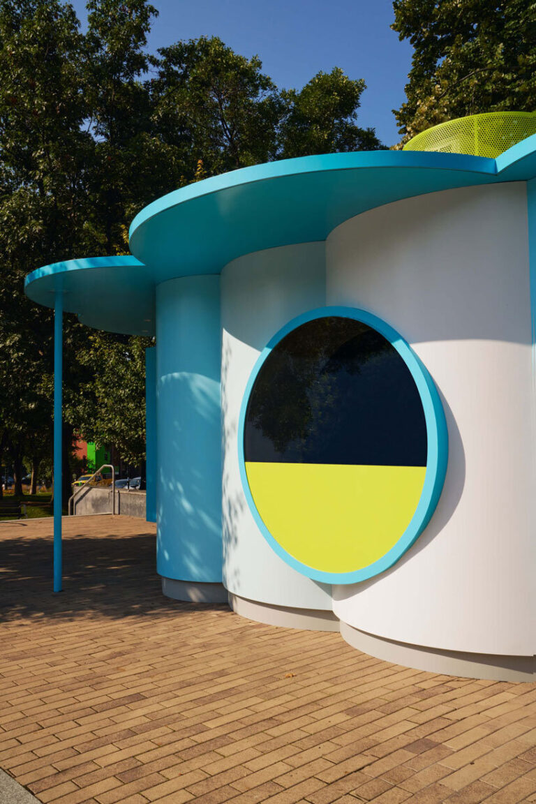 little blue cloud kiosk settles in burlington’s historic city hall park