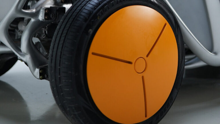 3D printed micro metal car ‘robo-EV’ has AI that can detect driver’s ...