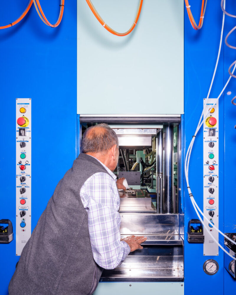 explore NIKE’s archives and research lab in oregon with photographs by ...