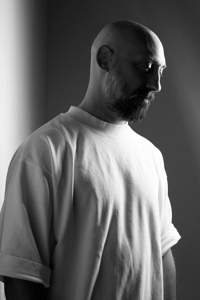 quayola headlines ISE 2025 with projection mapping on casa batlló