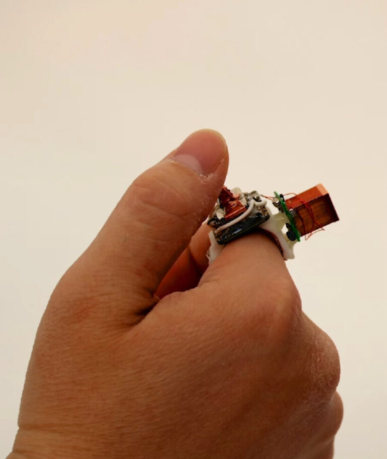 researchers say that people can use their bodies as ‘batteries’