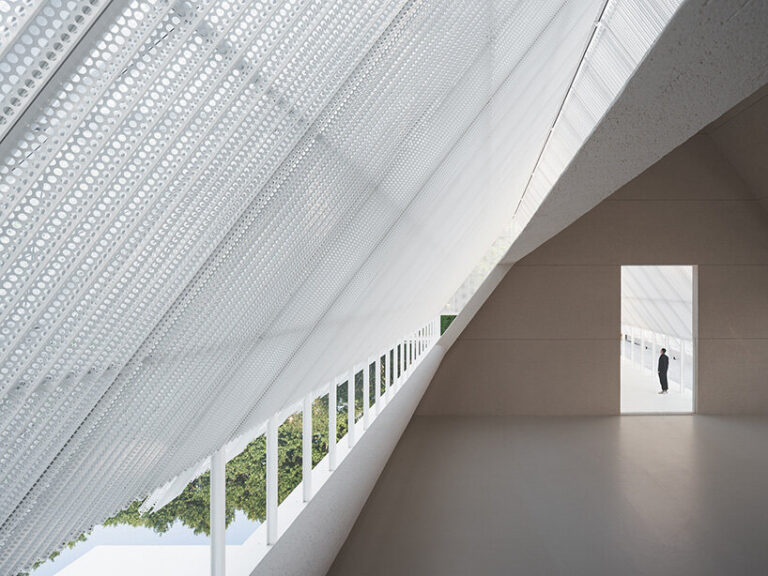wing-like roof covers gathering area by SHISUO in shanghai's park