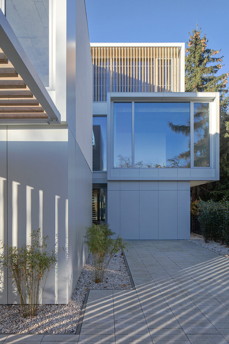 pavilion-like forms and large openings of 'weave house' shield urban ...