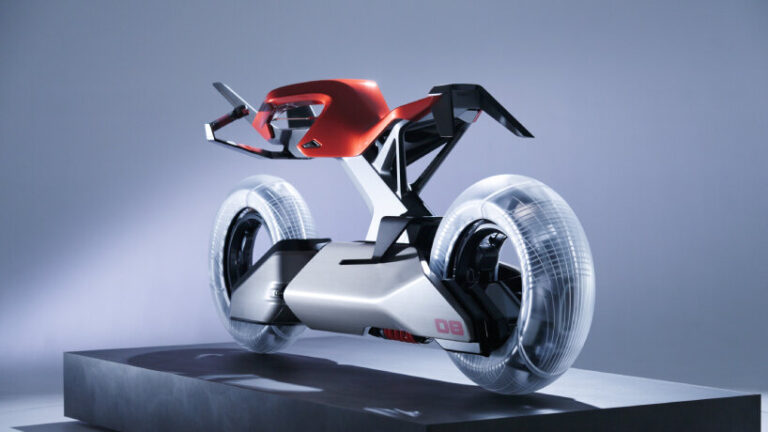 yamaha's concept superbike Y/AI has wheels that glow in the dark