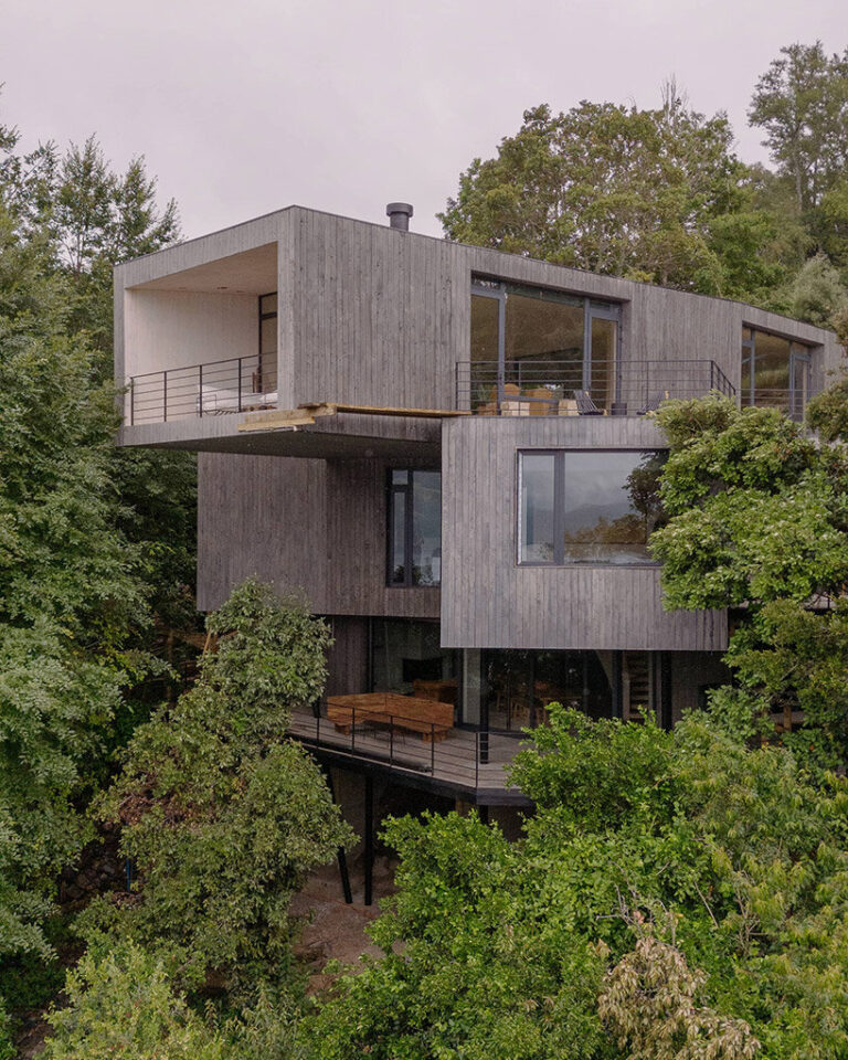 cazú zegers stacks shifting stone blocks to form PYR house in chile