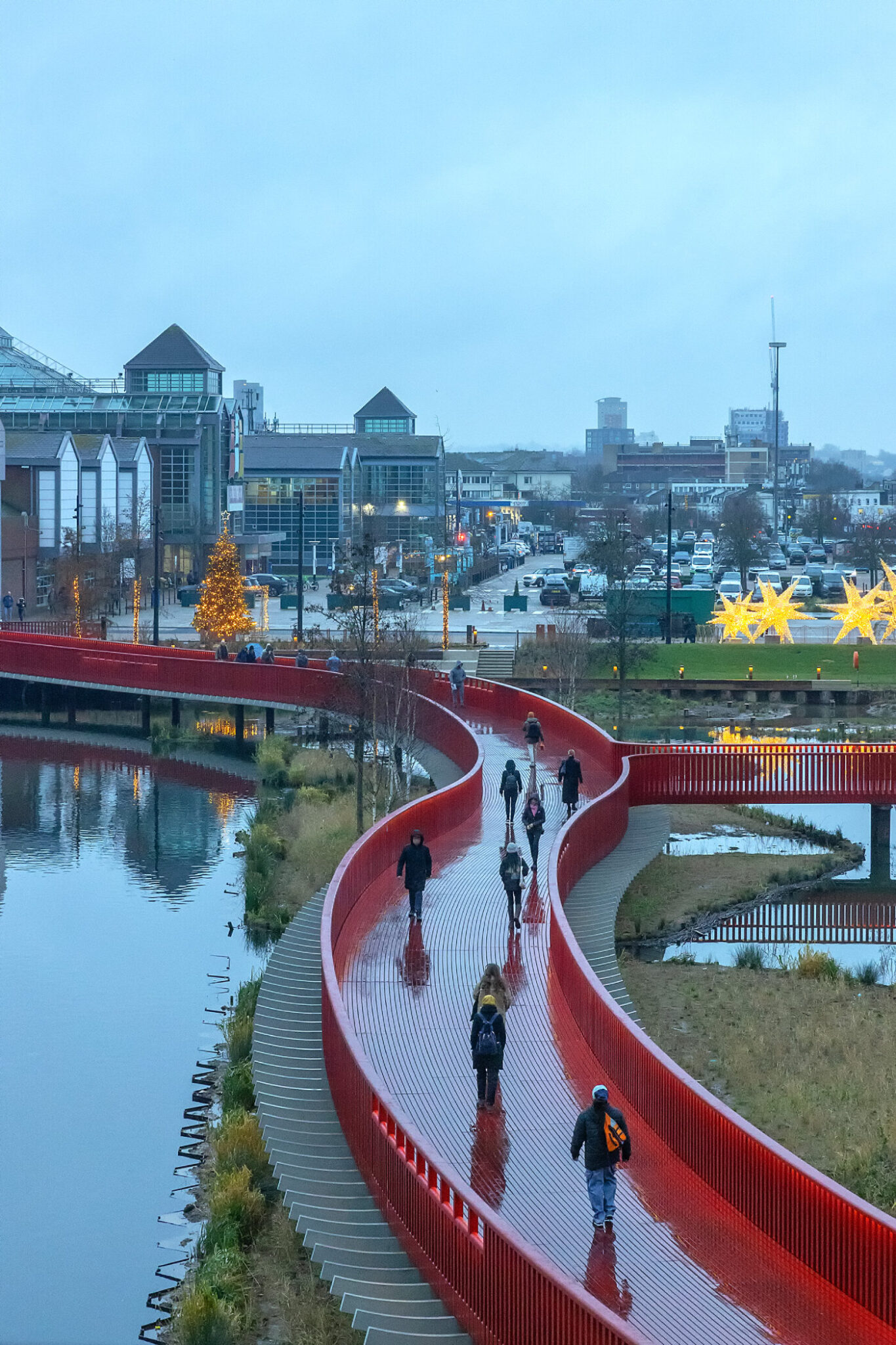 danica o. kus captures asif khan's canada water boardwalk, london